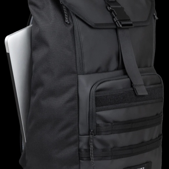Timbuk2 | Bags | Nwt Unisex Timbuk2 Spire Laptop Backpack 2 Jet Black ...